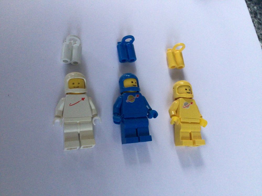Alte Lego Space Figuren (Gebraucht) in Zürich für CHF 4 – mit Lieferung ...