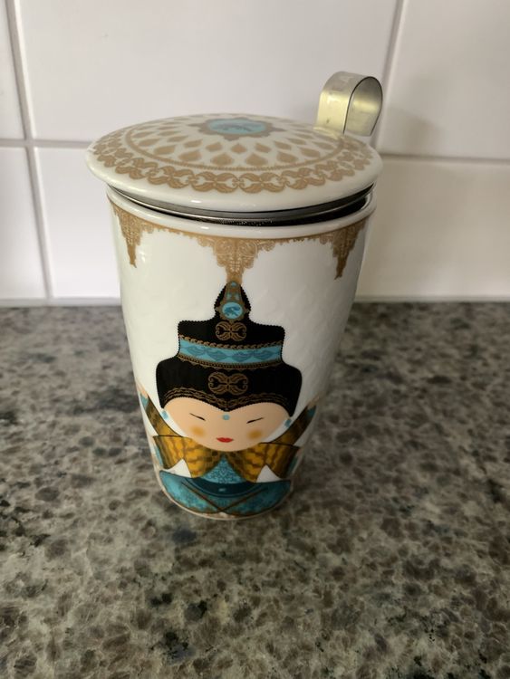 Teetasse mit Deckel und Teesieb (Neu (gemäss Beschreibung)) in Sissach für CHF 5 – mit Lieferung ...