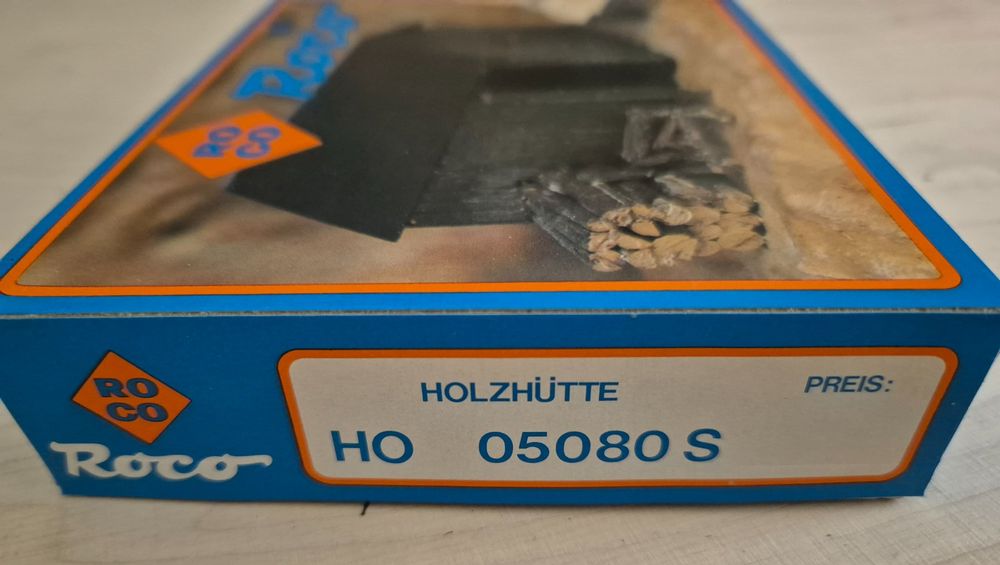 ROCO 1:87 kit 05080S : 2x Holzhütte / 2 maisonnettes en bois (Neu ...