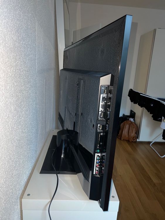 Sony Bravia Fernseher (Gebraucht) in Uerkheim für CHF 10 – nur Abholung ...