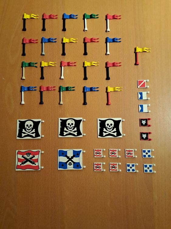 Lego Piraten Ritter Etc Flaggen Gebraucht In Kestenholz Für Chf 69