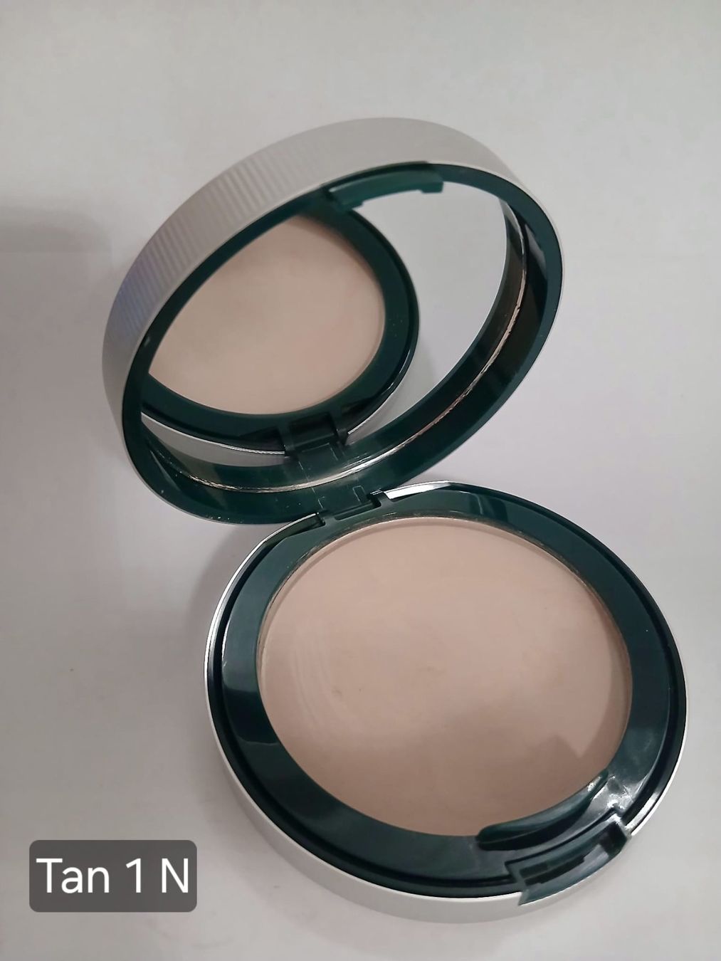 Make-up Puder für einen strahlenden Teint - TAN 1 N 💥 (Neu (gemäss ...
