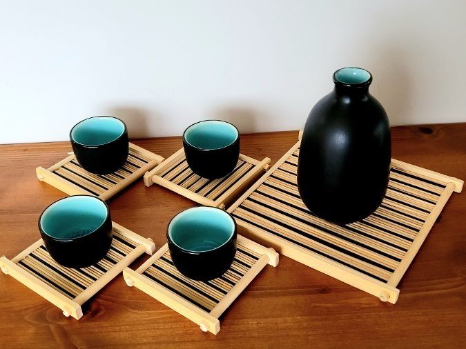 japanisches Sake-Becher-Set 10 teilig | Kaufen auf Ricardo