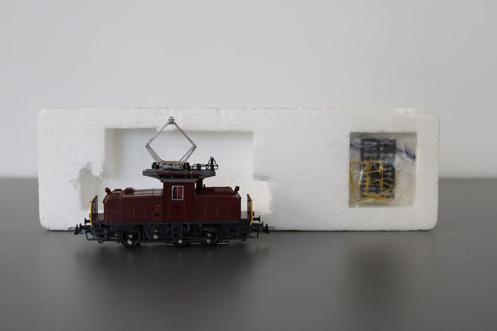 Roco 43936 SBB-Rangierlok Ee 3/3, AC analog (Gebraucht) in Schenkon für CHF 60 – mit Lieferung ...