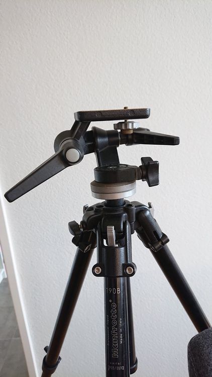 Manfrotto Professional Tripod serial 190B/8890 | Kaufen auf Ricardo