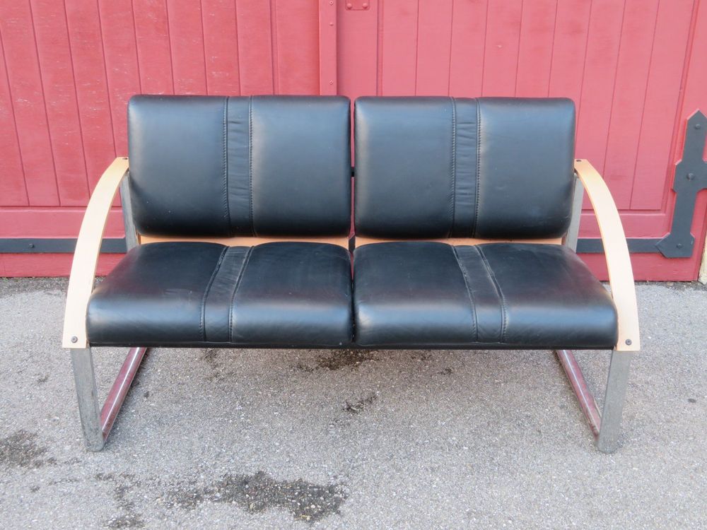 Schwarzes 2er Ledersofa | Kaufen auf Ricardo