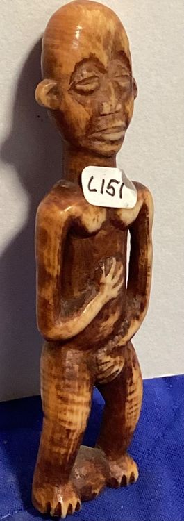 Sehr alte Afrikanische Handgeschnitzte Figur (Gebraucht) in Root für CHF 74 – nur Abholung auf ...