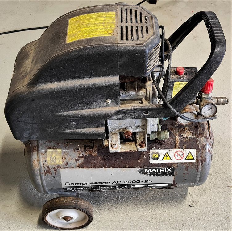 Compresseur Matrix AC2000-25 - 24L - 8 bar - 1500W | Kaufen auf Ricardo