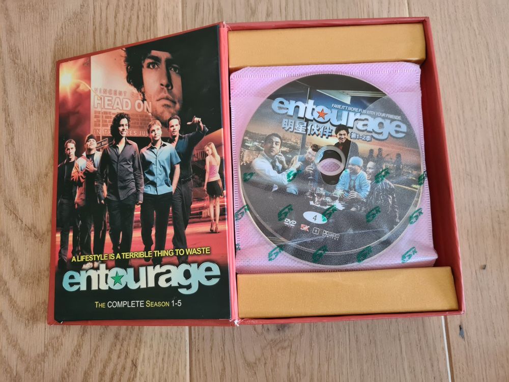 entourage the complete season 1-5 english DVD (Gebraucht) in Oberuzwil ...