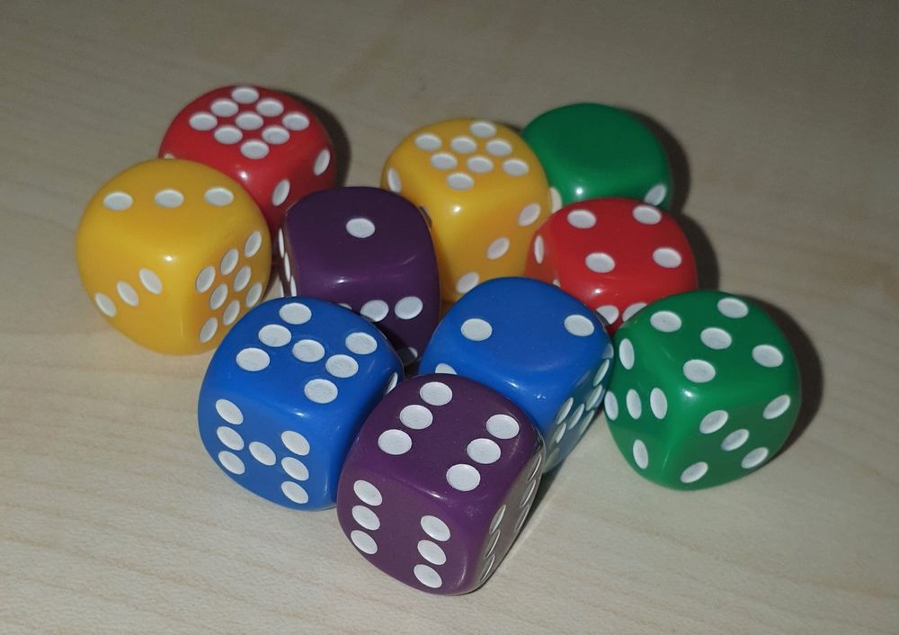 Grime Dices - Intransitive Würfel (10 Stk.) (Neu und originalverpackt ...