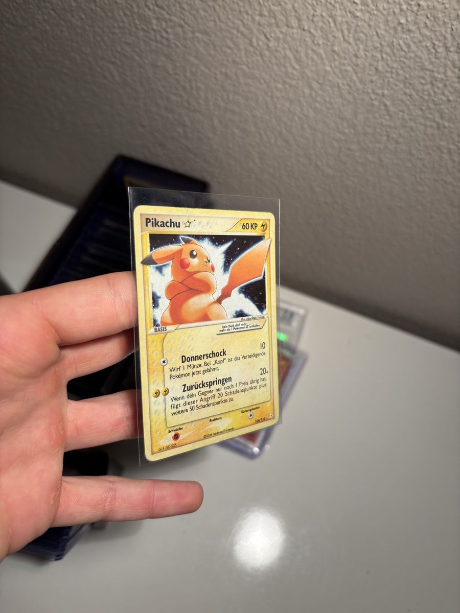 Pokémon Pikachu Gold Star DE MP (Gebraucht) in Erlinsbach für CHF 1499 ...