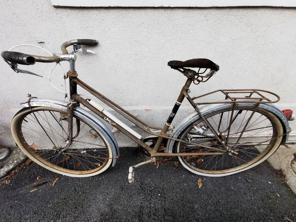 Vélo Vintage Univega à Partir de 1 CHF !!! (Gebraucht) in Genève für CHF 1 – nur Abholung auf ...