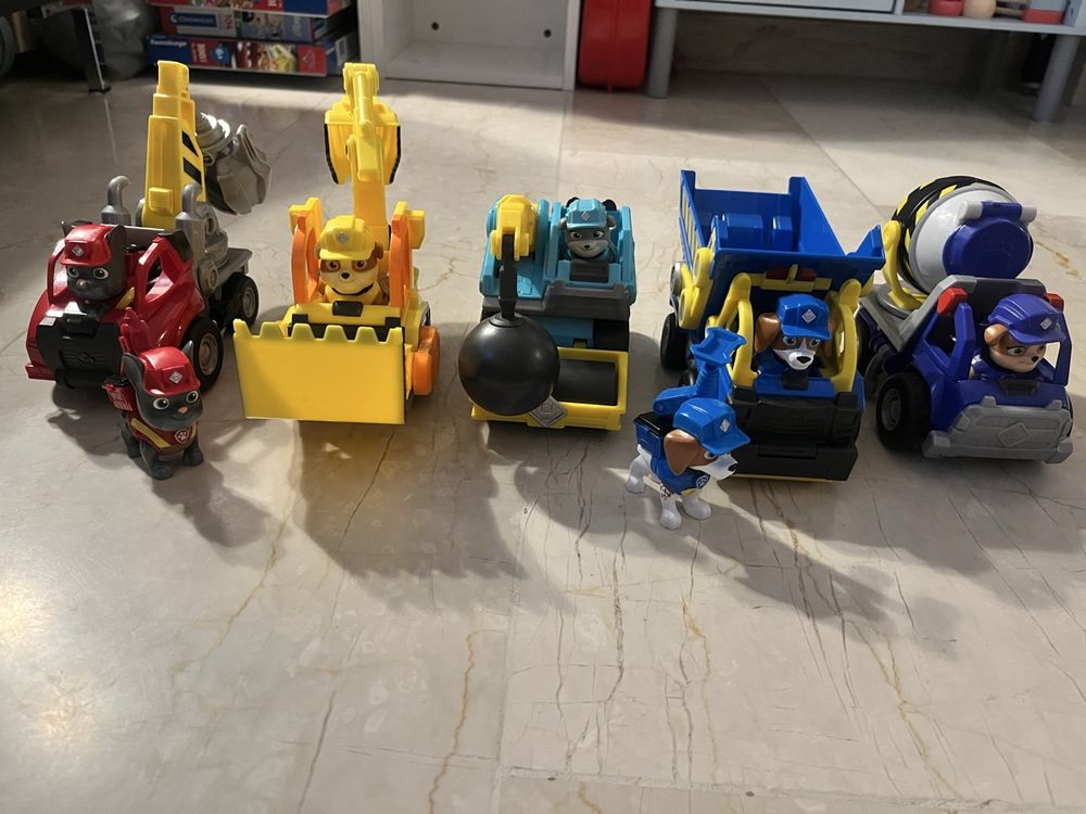 Rubble & Crew, 5 Fahrzeuge mit Figuren, Top Zustand (Gebraucht) in ...