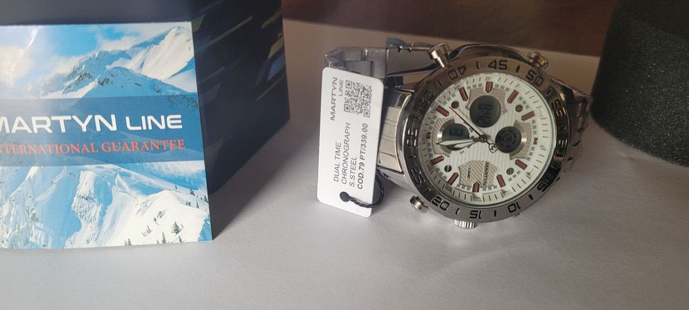chrono dual time martyn line (Neu und originalverpackt) in CORTAILLOD ...