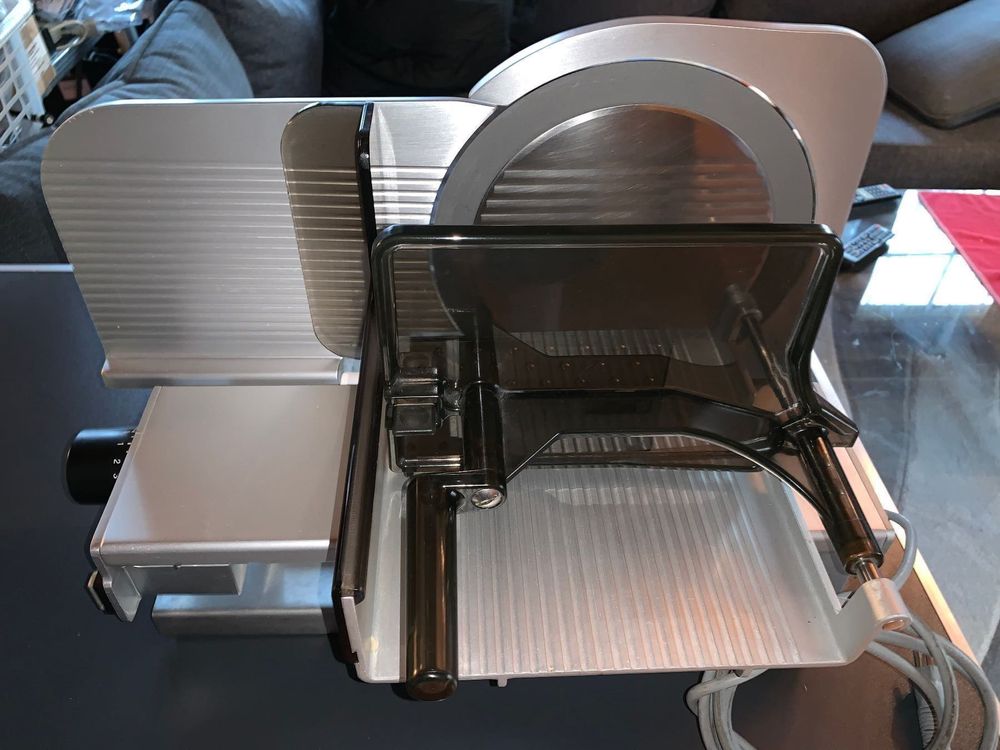 Gastroline 2504 Aufschnittmaschine (Gebraucht) in Mettmenstetten für CHF 250 – mit Lieferung auf ...