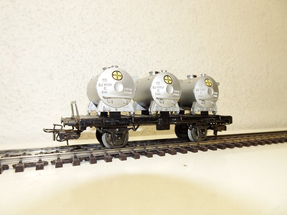 Märklin Güterwagen Bayer Behälter HO (11) (Gebraucht) in Luzern für CHF ...