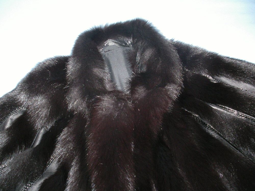 Lederjacke mit Pelzstreifen - EINMALIG!! Gr. 38-42 (Neu (gemäss Beschreibung)) in glattfelden ...