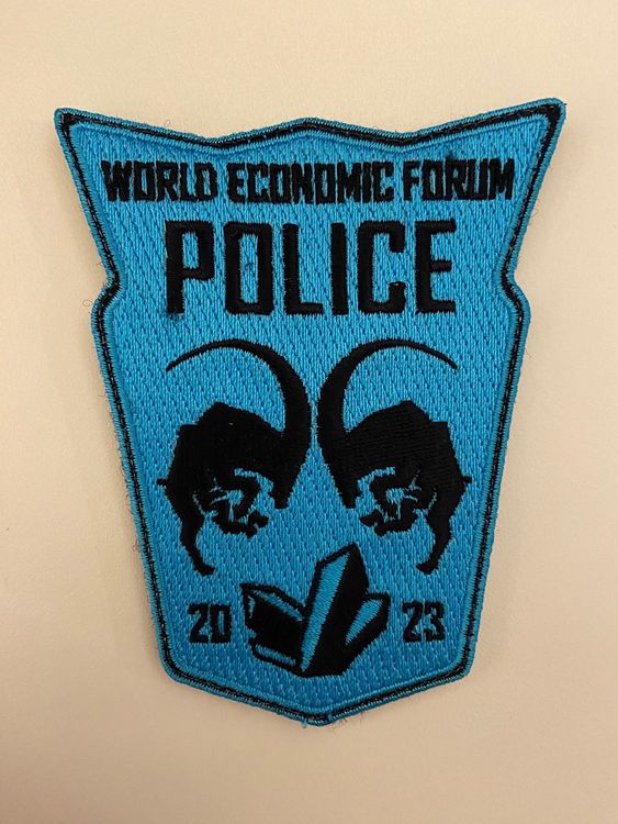 WEF Police Patch 2023 (Neu und originalverpackt) in Adligenswil für CHF ...