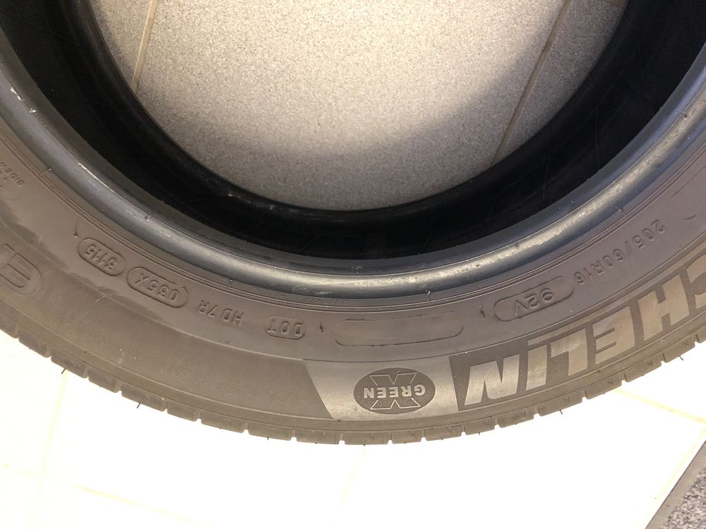 205/60R16 92V AO Sommerpneu Sommerreifen (Gebraucht) in Oberrohrdorf für CHF 60 – nur Abholung ...