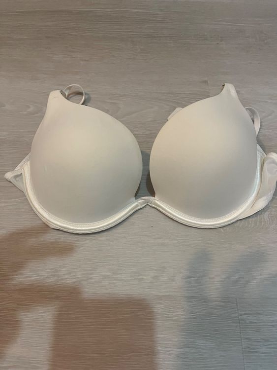BH Victoria‘s Secret Gr. 70C (Gebraucht) in für CHF 4 – mit Lieferung ...