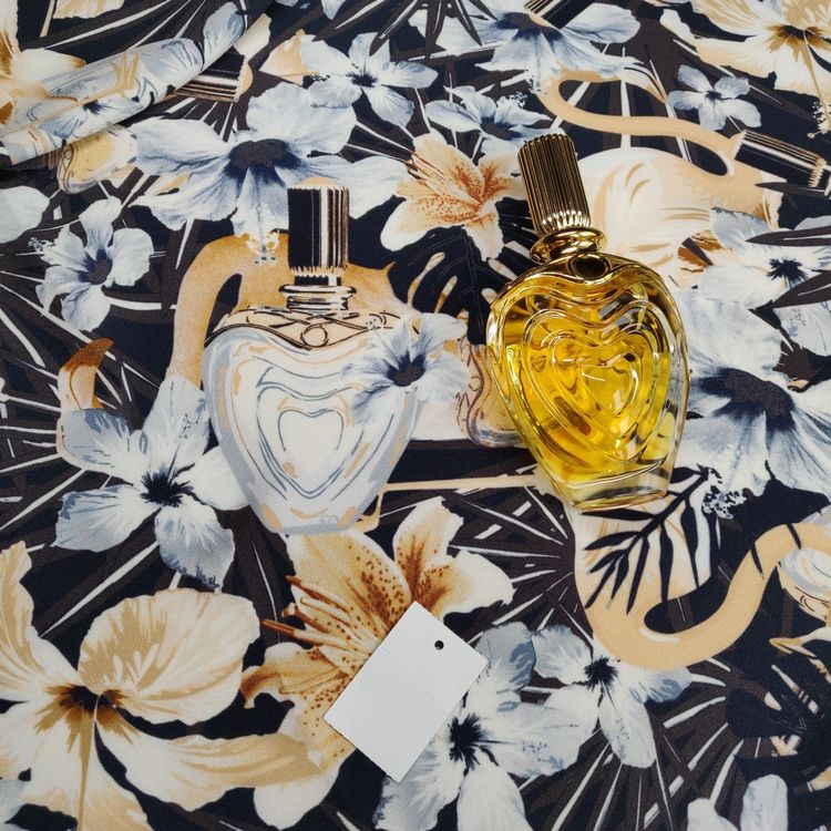 Viskose Stoff von Escada Margaretha Ley 1.78x1.30m (Neu (gemäss ...