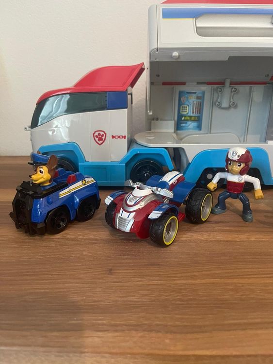 Paw patrol truck spinmaster set, Gratis Stempelfigugen (Gebraucht) in ...