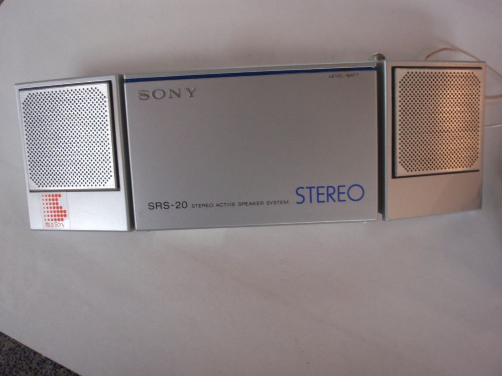 Walkman Sony WM - F 15 , mit Lautsprecher Sony SRS - 20 (Defekt) in ...