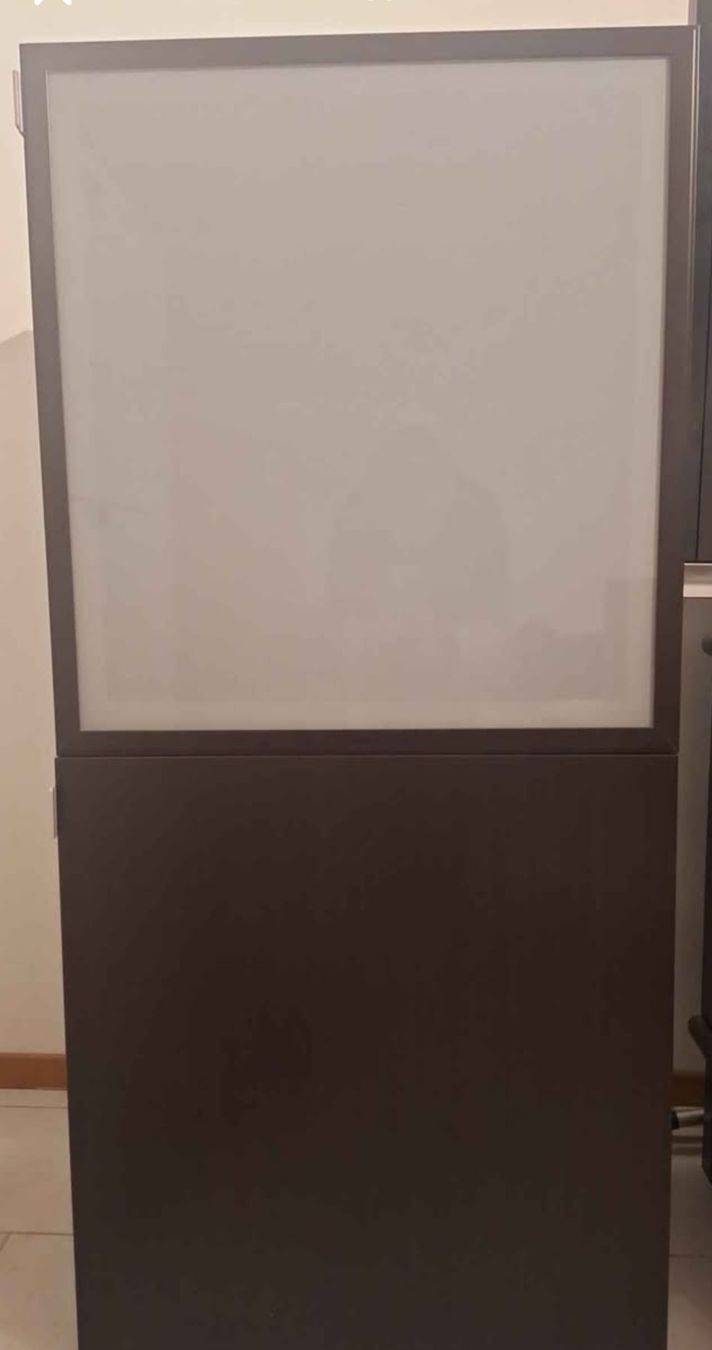 Petite armoire IKEA Besta - Brun Foncé et vitré (D'occasion) à Bussigny ...