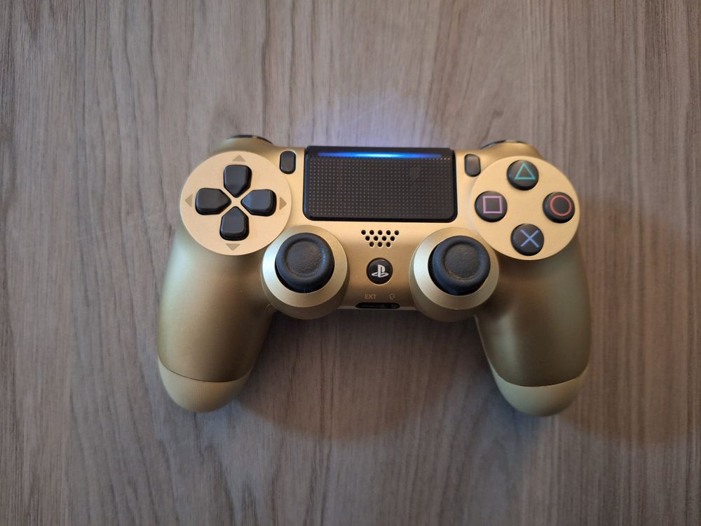 Sony PS4 Controller Gold | Kaufen auf Ricardo