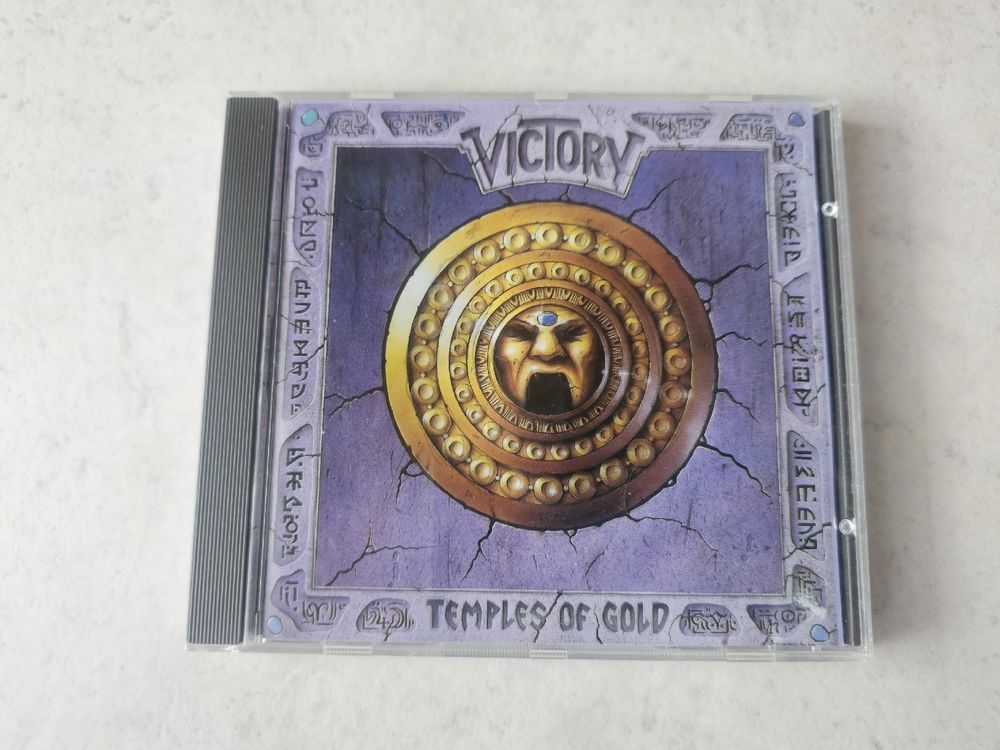 Victory - Temples Of Gold (Gebraucht) in Schneisingen für CHF 5 – mit Lieferung auf Ricardo kaufen