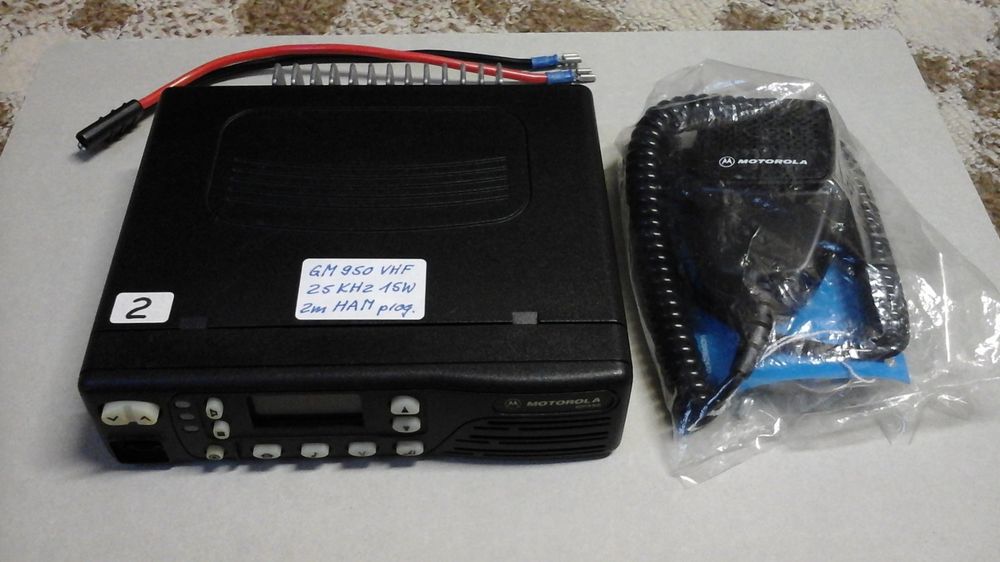 Motorola GM950 VHF Mobilfunkgerät (Gebraucht) in Farnern für CHF 20 ...