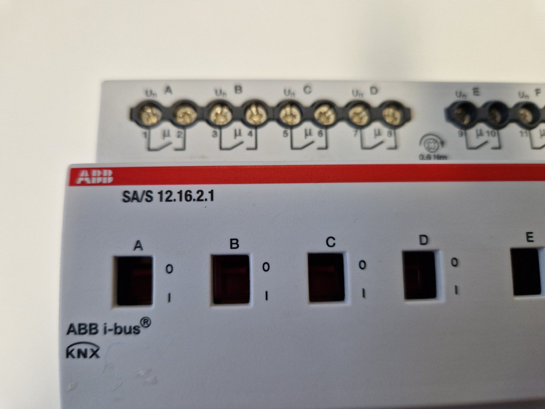 KNX ABB Aktor 12 fach (Gebraucht) in Steinen für CHF 125 – mit ...