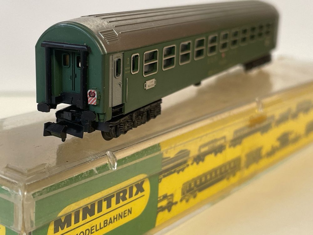 Minitrix 3028 SBB UIC-X 2. Klasse mit Beleuchtung (Gebraucht) in ...