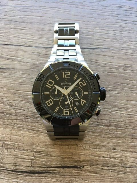 Festina Uhr F16576 (Gebraucht) in Sattel für CHF 50 – mit Lieferung auf ...