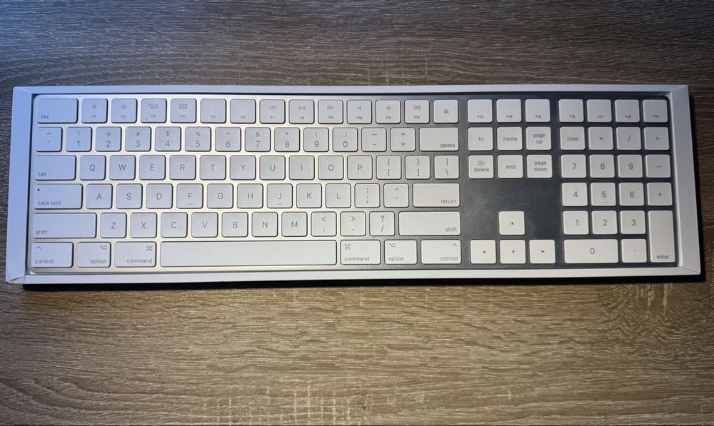 APPLE NEW / NEU Magic Keyboard, Numeric Keypad - (wireless) (Neu ...