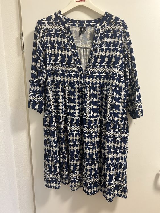 Kleid Vera Moda (Gebraucht) in Richterswil für CHF 14.9 – mit Lieferung ...