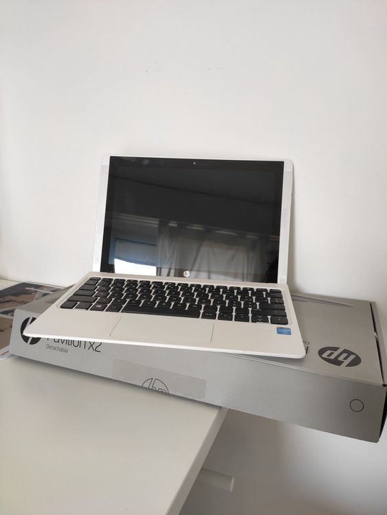 Hp Pavilion x2 detachable Laptop | Acheter sur Ricardo