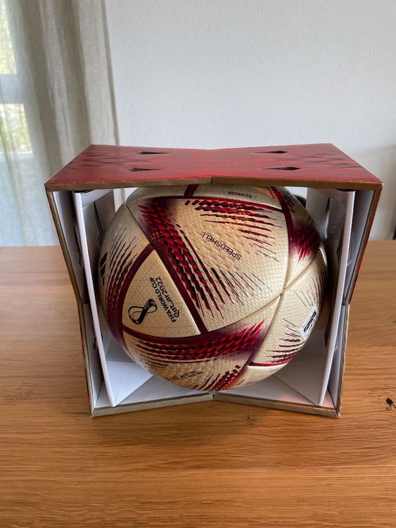 Al Hilm Official FIFA Soccer Match Ball (Neu (gemäss Beschreibung)) in ...