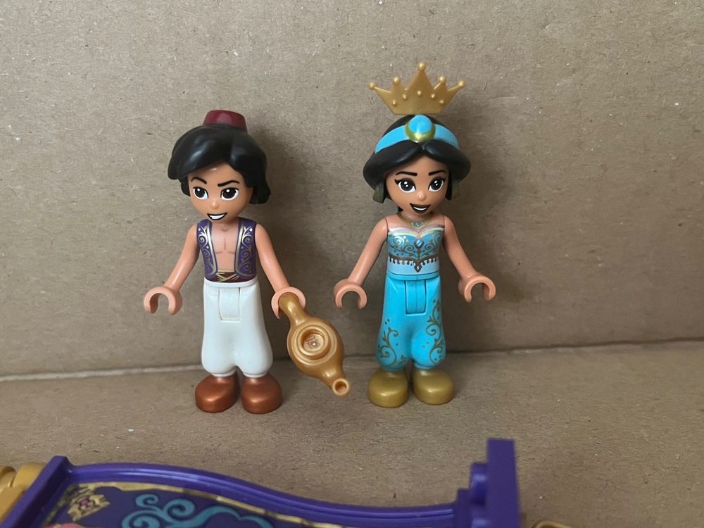 Lego Figuren Disney Aladdin & Jasmin aus 41161 Aladin (Gebraucht) in ...