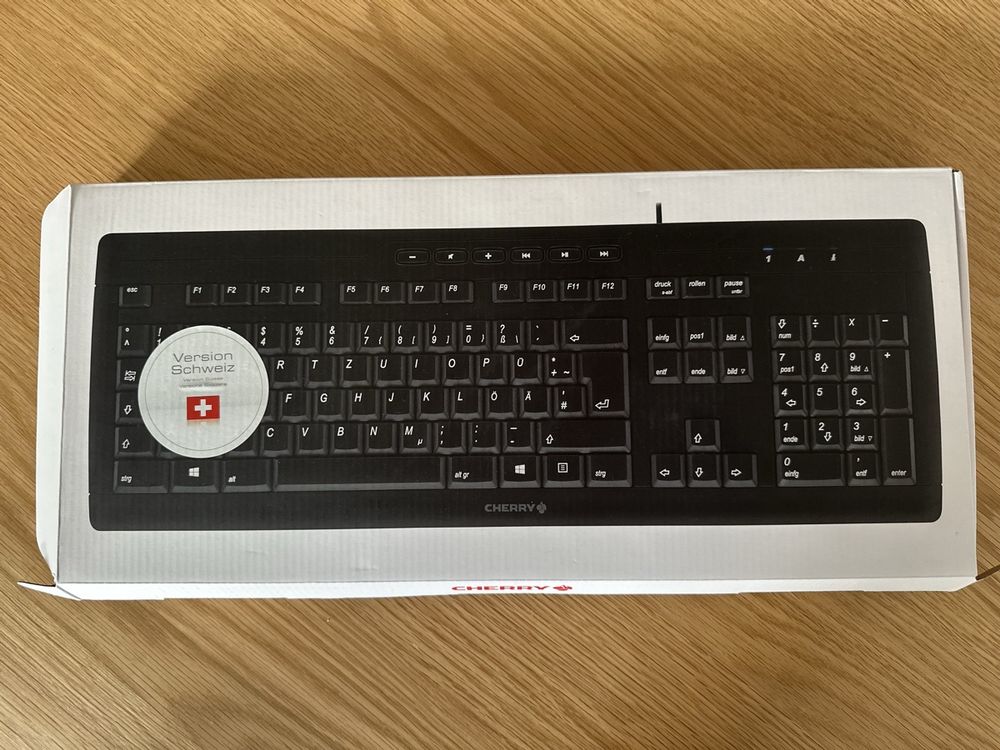 NEU Cherry Stream Keyboard, Swiss Layout (Neu und originalverpackt) in ...