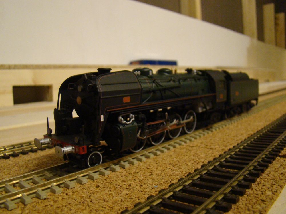 Rivarossi 1327 SBB CFF/SNCF 141R1244 Mikado Verein (Gebraucht) in Villars sous Mont für CHF 200 ...