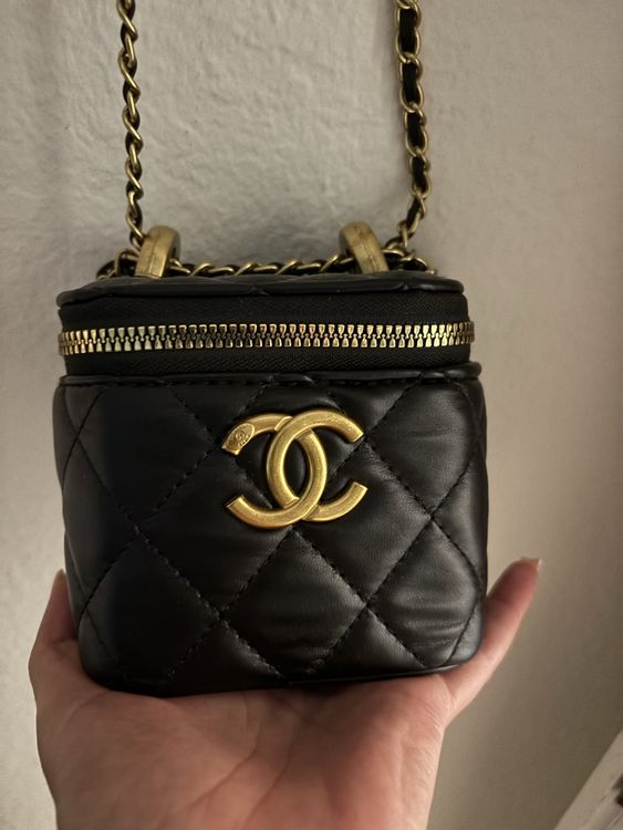 schöne Tasche (Gebraucht) in Oberengstringen für CHF 125 – mit Lieferung auf Ricardo kaufen