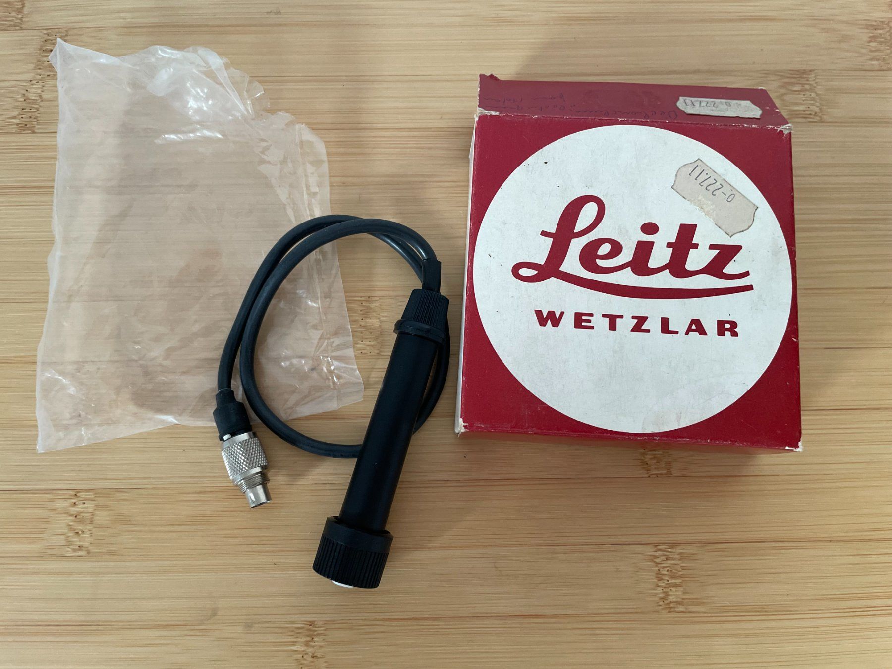 Déclencheur électrique Leica 14237 pour R Motor Drive (Gebraucht) in ...