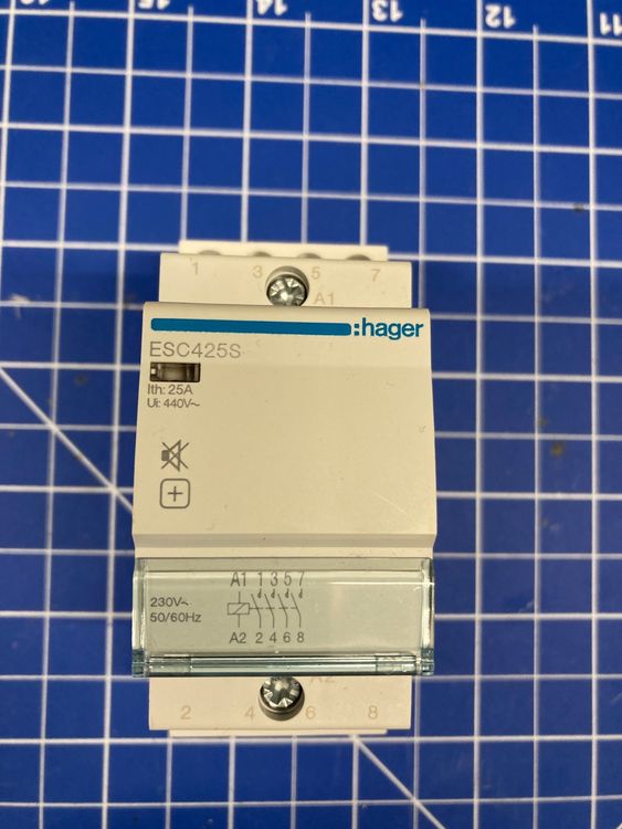 Hager Installationsschütz ESC425S 25A 4 Schliesser (Neu (gemäss ...