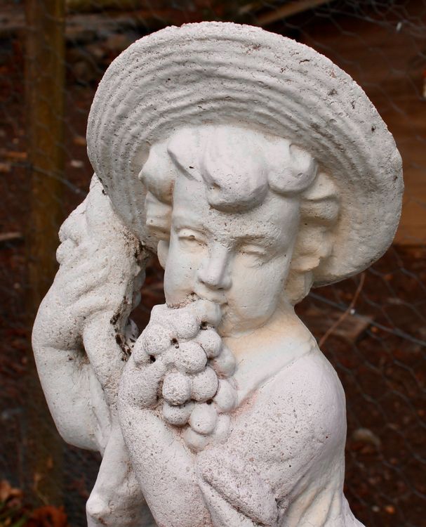 Erstaunlich Steinfiguren Garten Gebraucht Bild