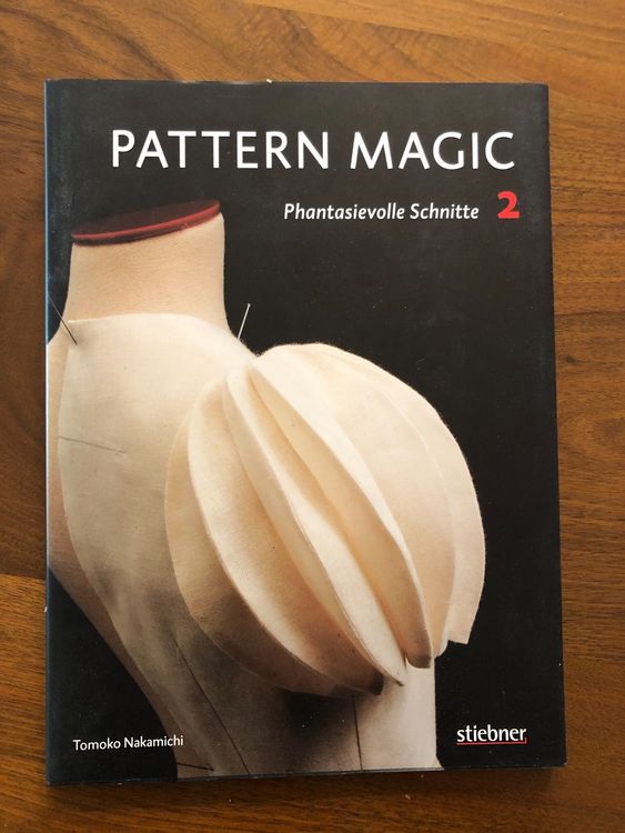 PATTERN MAGIC, Tomoko Nakamichi Schnitte (Neu (gemäss Beschreibung)) in ...