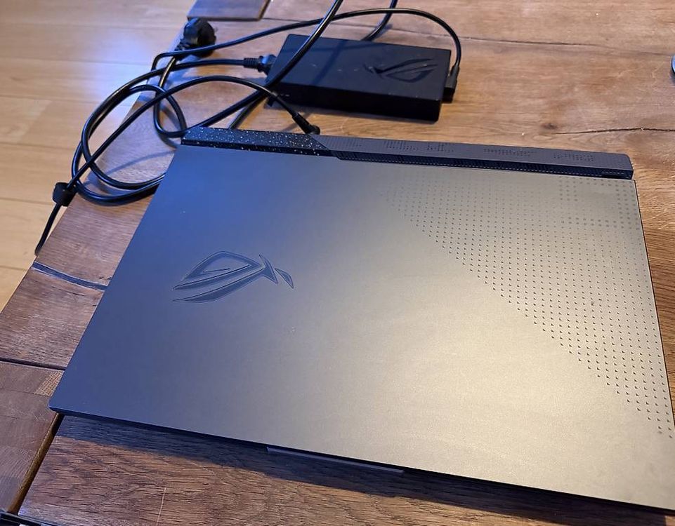 ASUS ROG Strix G17 RTX 4070 / Ryzen 9 / 32GB (Gebraucht) in Rüti ZH für ...