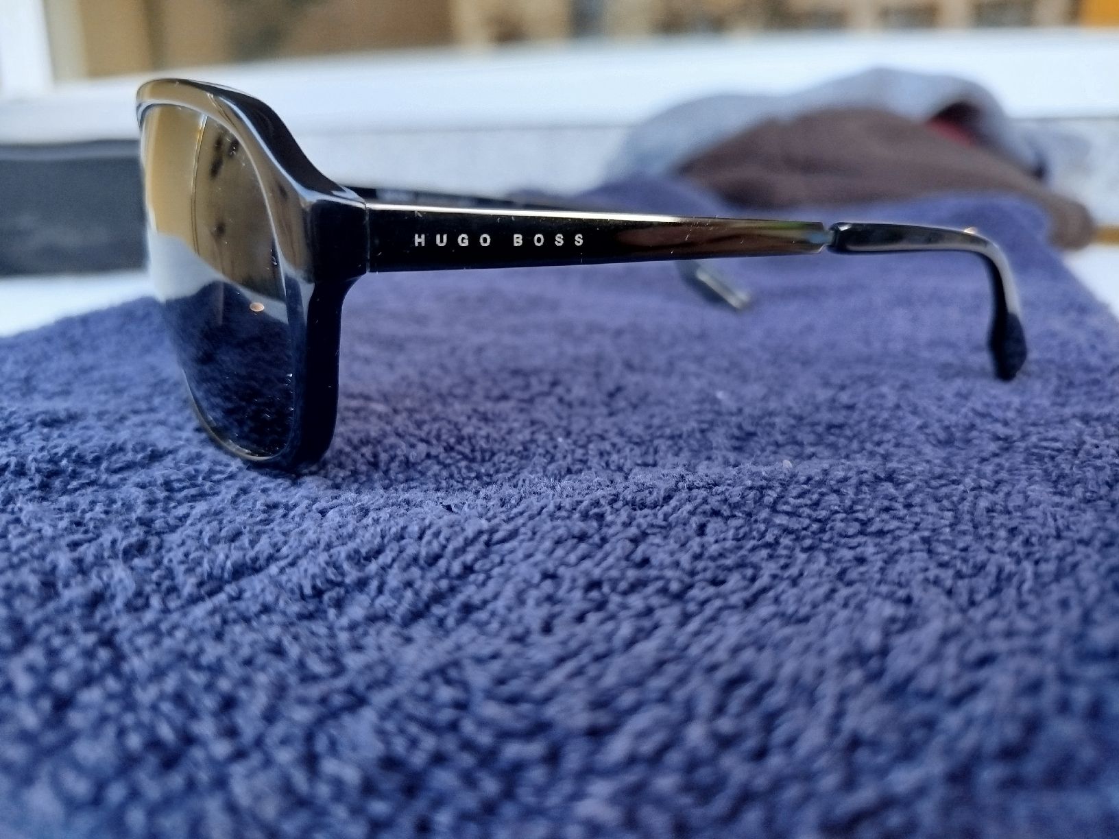 Hugo Boss Sonnenbrille – Original – mit Box (Gebraucht) in Thun für CHF ...