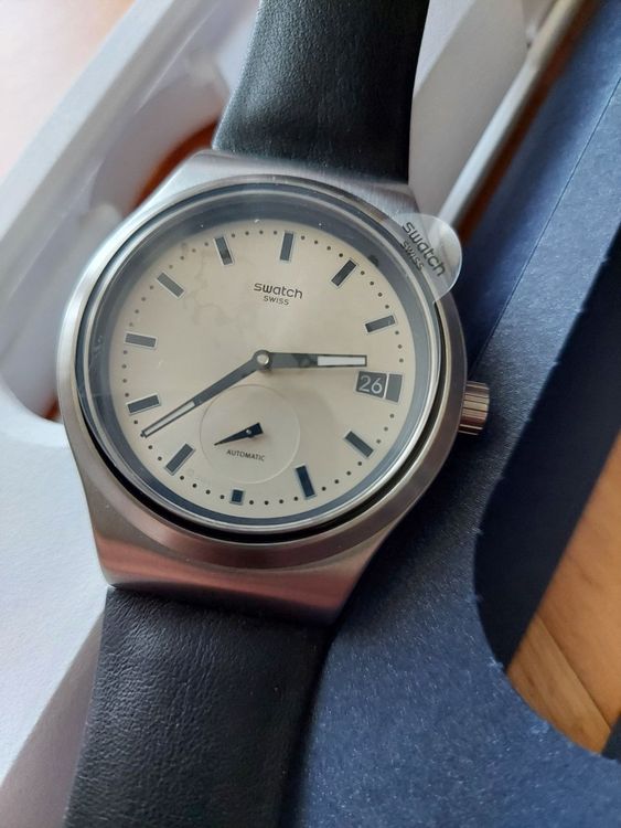 Swatch UNAVOIDABLE automatic / fast neu | Kaufen auf Ricardo