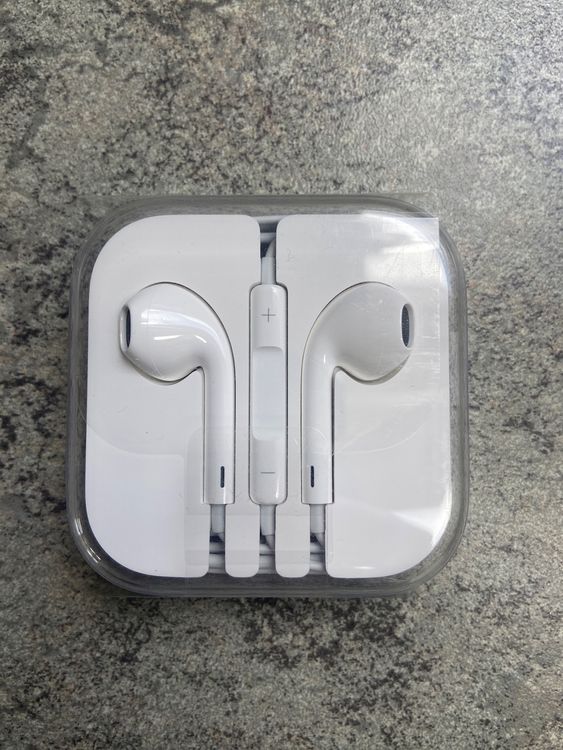 Apple Kopfhörer Classic (Neu und originalverpackt) in Frauenfeld für ...
